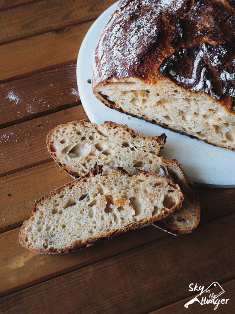 Weizenbrot mit Barbecuenote (No-Knead) - SKY VS THE HUNGER